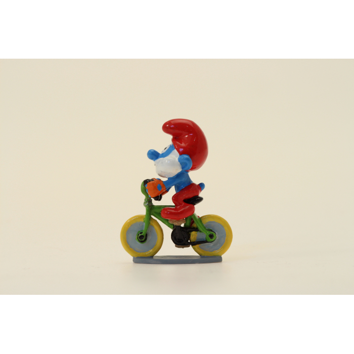 Collectible figurine Pixi The Smurfs, Papa Smurf on a bicycle 6484 (2021)