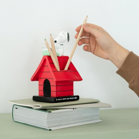 Pencil Holder Figurine Erik Peanuts, Snoopy (19cm)